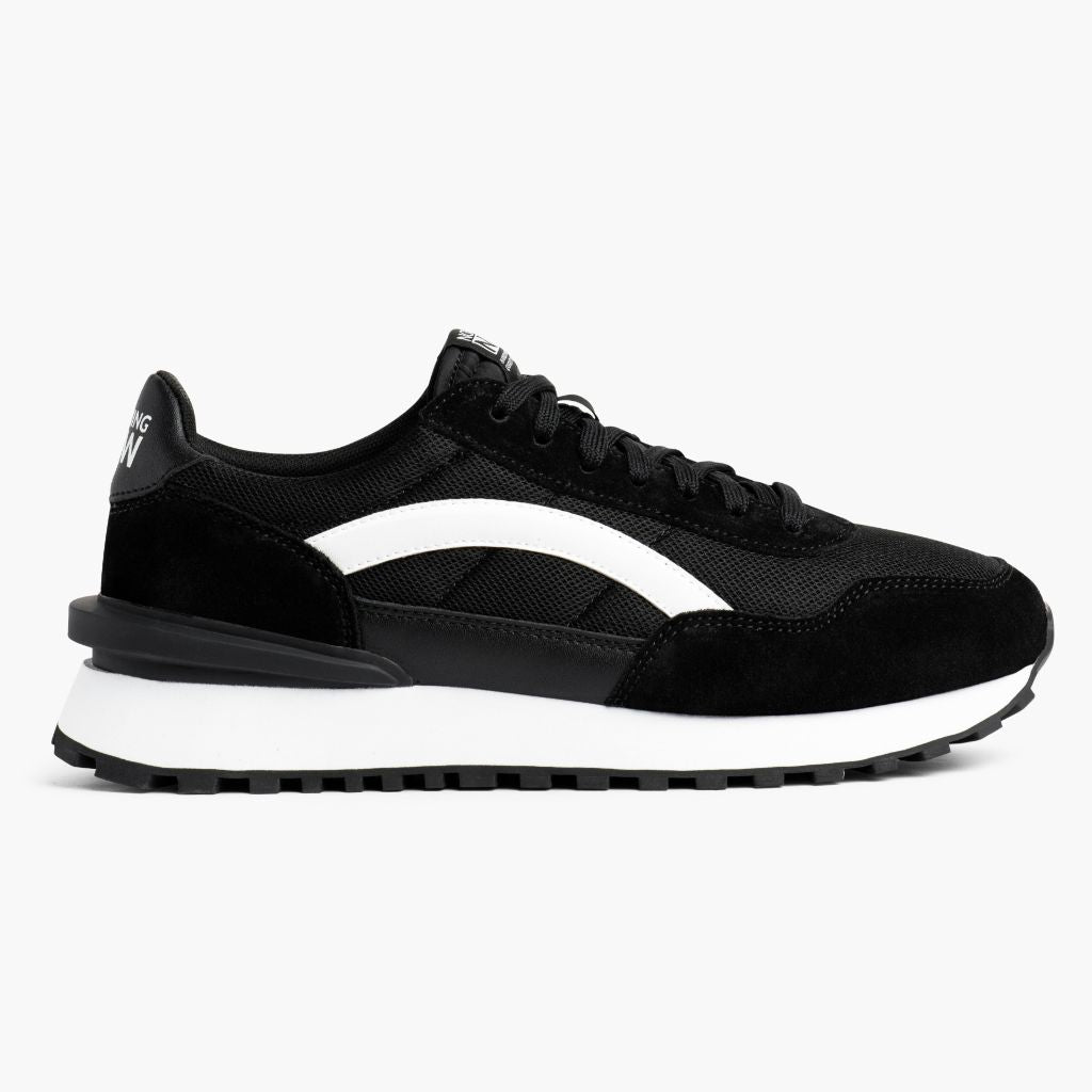 Men's Verge Lifestyle Running Sneaker In Black - Nothing New®