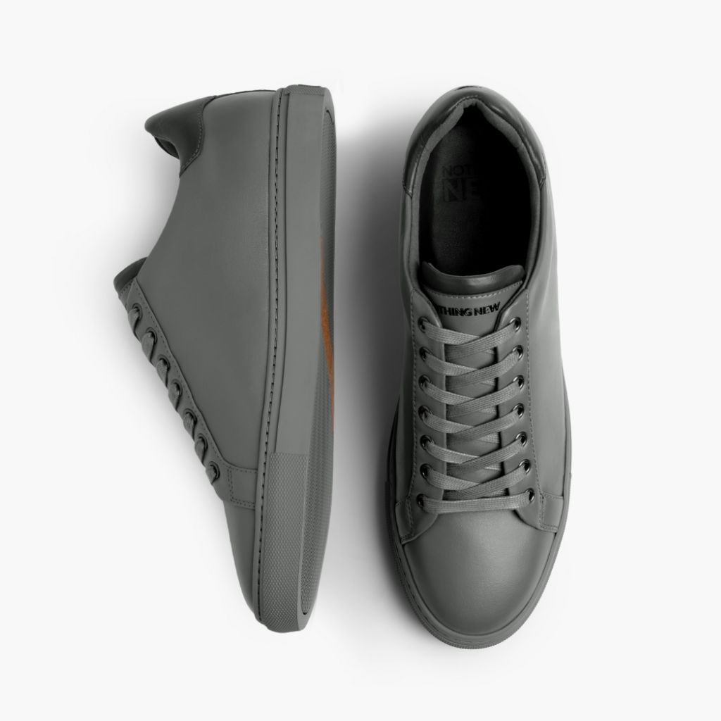 Men's Deluxe Leather Sneaker In Grey - Nothing New®