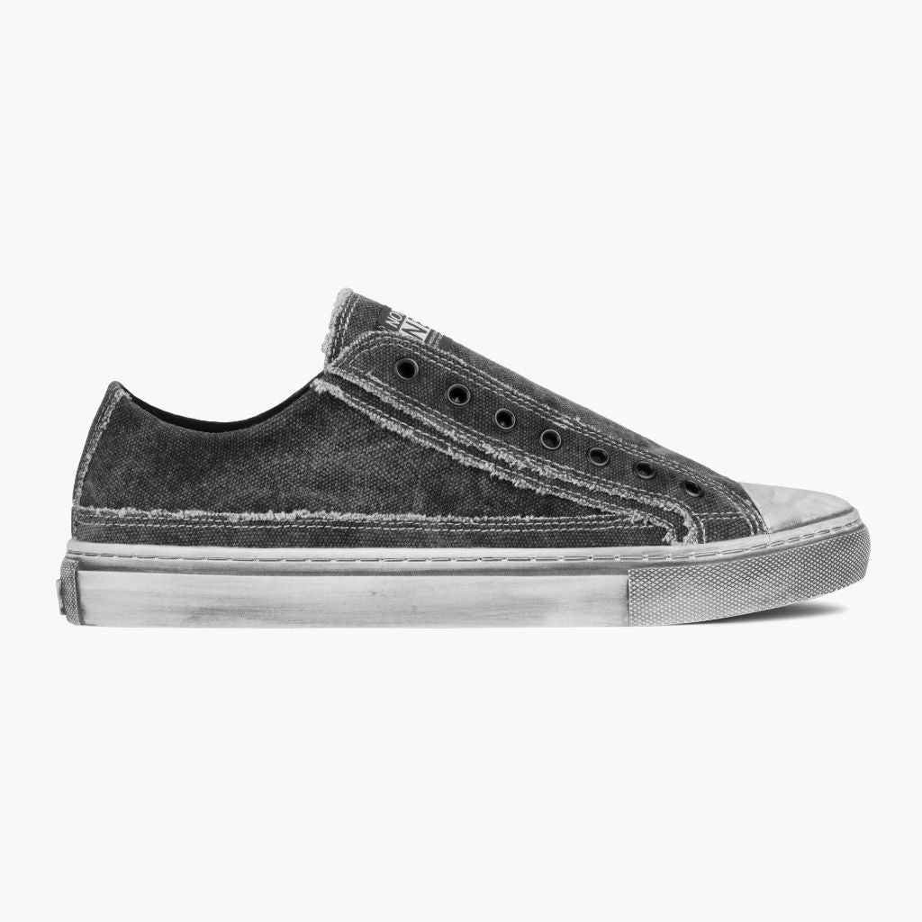 Men's Wave Slip-On Sneaker in Black - Nothing New®